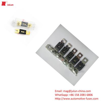 China EU UL Standard Nennspannung 32V Sicherungsbrecher Kunststoff/Nylon Gehäuse Sicherungshalter für Elektrofahrzeuge Busse und Bagger zu verkaufen