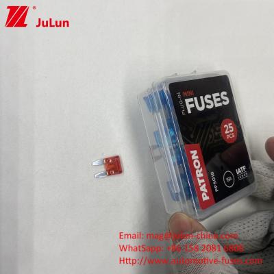 China Camioni Offroad Fusibili a lame a scatola 10A 32V Interruttori di circuito per veicoli per elettronica automobilistica 0337 0237 0899 0999 0299 for sale