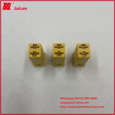 Cina JCASE Fusibili per lame automobilistiche 60A PEC SBFC-JT 32 Vreplace DC Interrupting Rating in vendita