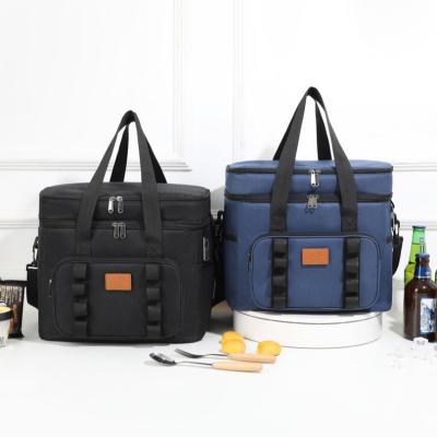 Cina Sacchetto da doccia portatile grande capacità sacchetti da pranzo isolati su misura rettangolo per lo stoccaggio di articoli igienici in vendita