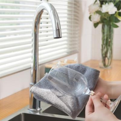 China Hoge wateropname Cellulose reinigingsdoeken Microfiber reinigingsdoek 30x30cm Te koop