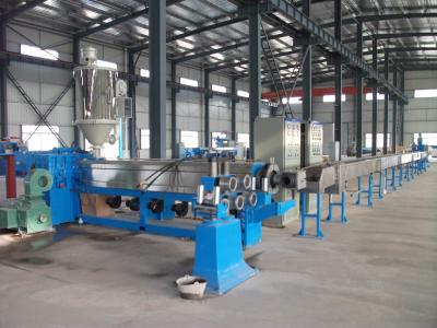 Китай Пластиковые штрангпрессы для прессуя изолирующего слоя PVC, PE или XLPE на провода и кабели продается