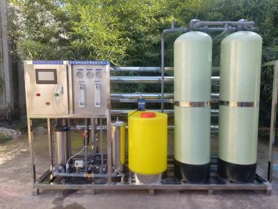 Cina Pretrattamento in acciaio inossidabile impianto di osmosi inversa 5000L/h per l'industria alimentare e delle bevande in vendita