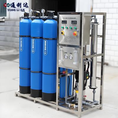 China 1500-2000L/H RO Water Purifier For Beverage And Dairy Processing 2.6m*0.9m*2m for sale