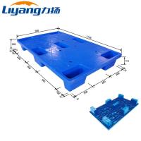 China Blue Solid Deck Hdpe Plastic Pallets Made From Recycled Plastic for sale