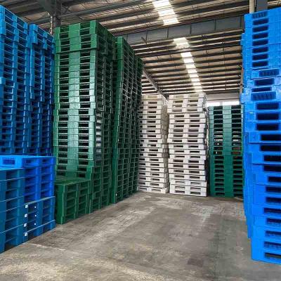 China 1100X1100X125mm kiezen Onder ogen gezien Lichte Hygiënische Euro Plastic Pallet uit Te koop