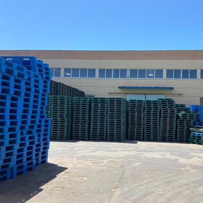 China 1100X1100X125mm kiezen Onder ogen gezien Lichte Hygiënische Euro Plastic Pallet uit Te koop