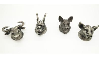 China Animal head zamac overcap for sale