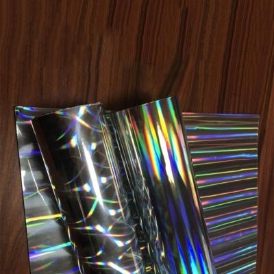 Cina Pellicola di imballaggio in argento a colori diretti per animali domestici in base alle richieste del cliente in vendita