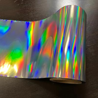 China PET Thermal Lamination Film Holographic Metallized Rainbow Pattern for Packaging Printing for sale
