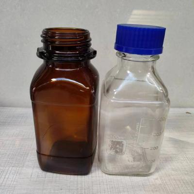 Cina Bottiglia di reagente in vetro marrone ambrato 100ML 250ML 500ML 1000ML con graduazione in vendita