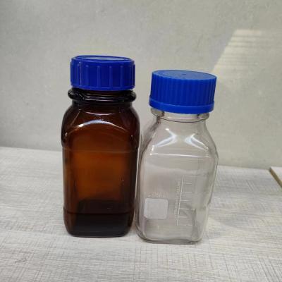 Cina Bottiglia di reagente in vetro marrone ambrato 100ML 250ML 500ML 1000ML con graduazione in vendita