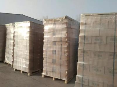 Cina Bottiglie vuote di lusso in vetro trasparente ambrato o marrone da 330 ml per bevande birra in vendita