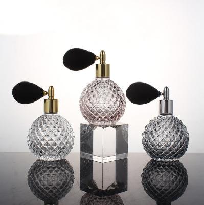 Cina Bottiglia di profumo riutilizzabile del vapore leggero dei contenitori 100ml dell'airbag d'annata cosmetico di vetro di stile in vendita