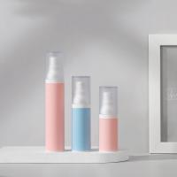 China Cosmetic 30g Airless Spray Bottles Refillable Multicolour for sale