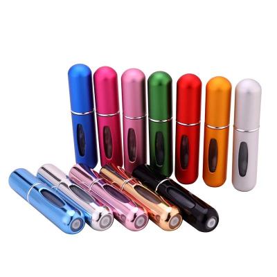 Cina Il cosmetico di alluminio dello spruzzo dell'atomizzatore del profumo imbottiglia 80*16.5mm 5ml riutilizzabile 8ml in vendita