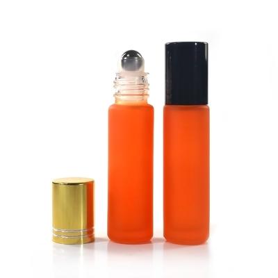 Cina rotolo variopinto del contenitore cosmetico di vetro 10ml sulla bottiglia 10ml con il coperchio a vite del metallo in vendita