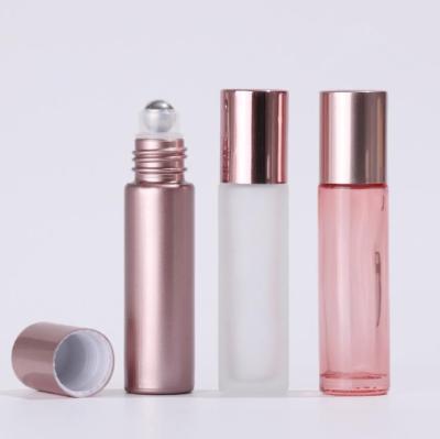Cina timbratura cosmetica di Rose Gold Roller Bottles Hot dei contenitori di vetro 5ml in vendita