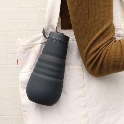 Cina Morbidezza 500Ml pieghevole della bottiglia di acqua del silicone del ODM dell'OEM per correre in vendita