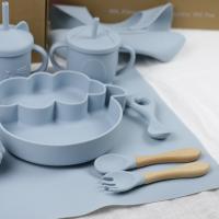 China Modern Style Silicone Dinnerware Set , BPA Free Baby Silicone Plate bowl cup bib spoon fork feeding Set for sale
