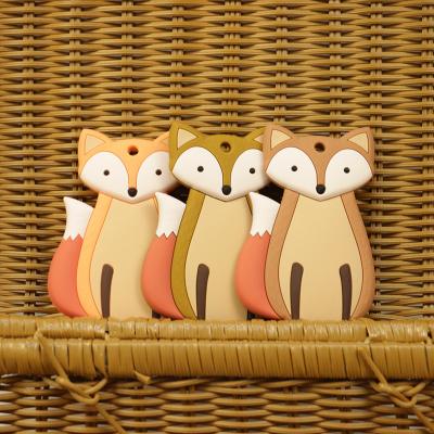 Cina Logo Silicone Baby Teether Chewable su misura con il Fox Owl Shape della mucca in vendita
