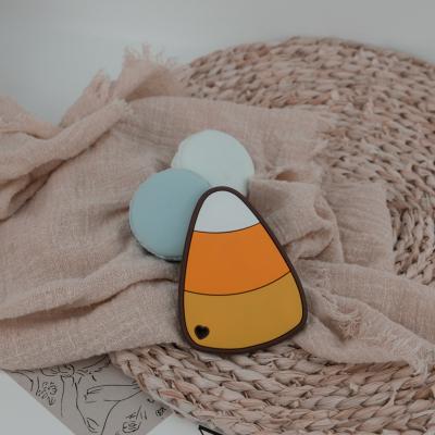 Cina Silicone variopinto Teether di Halloween con forma del cereale di Candy del cappello delle streghe in vendita
