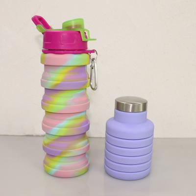 Cina bottiglia di acqua amichevole del silicone di 500ml Eco per bere di viaggio di sport in vendita