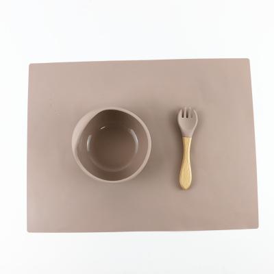 Cina Non ciotola impermeabile del bambino del silicone di slittamento messa con il logo su misura in vendita