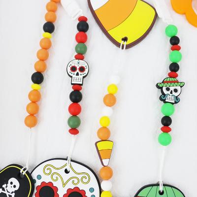 Cina Perle focali di vendita calde del silicone di Halloween per i keychains mettere i denti del bambino DIY in vendita
