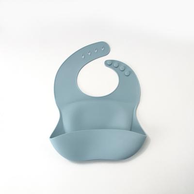 China Baby Feeding Silicone Bib Protector OEM Soft Flexible Waterproof Durable Material Easy Clean Reusable Comfortable Design for sale