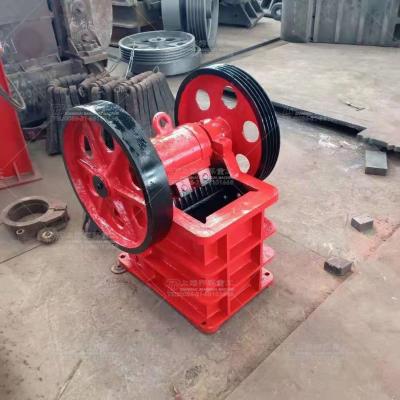 Cina PE150 X frantoio per pietre minerale 125mm del frantoio del cono di 250 mandibole in vendita