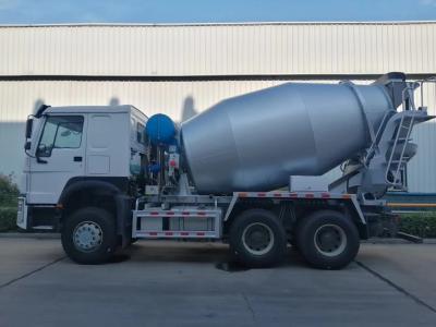 China HOWO 6×4 Concrete Mixer Truck with 12m3 Capacity, 371HP Engine, and High-Strength Wear-Resistant Steel Drum for sale