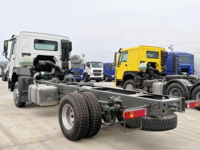Cina Camion pesante del carico dell'euro 2 bianchi di colore 4x2 di HOWO con il motore di 290 HP e la direzione ZF8118 in vendita