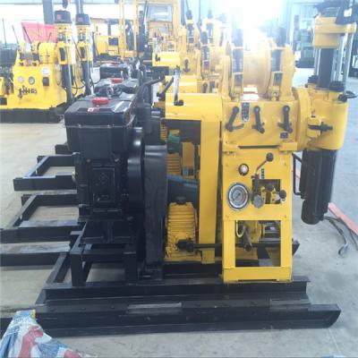Cina perforatrice del mucchio 380V con profondità 230m dell'impianto di perforazione della trivellazione dell'acqua del motore diesel in vendita