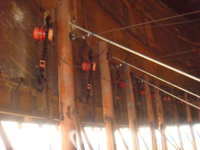 Electric Hoist to Lifting Light Oil Tank