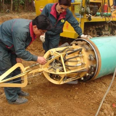 China Customizable Pneumatic Pipeline Internal Line-up Clamp for Customer Specifications for sale