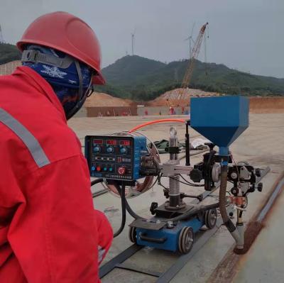Cina Equipaggiamento per la costruzione di serbatoi Trattore di saldatura automatico per la saldatura di serbatoi a sega in vendita