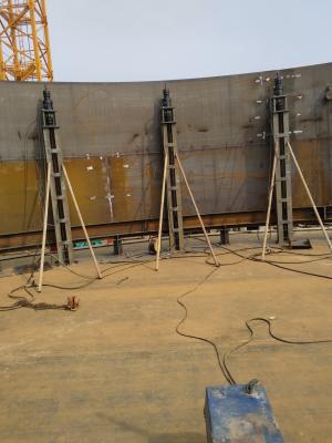 China Hydraulic Chuck Jacks for More Than 5 Meter Tank Capacity and Engineer Oversea Service for sale