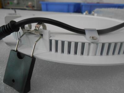 China Ceiling Clips Recessed Round LED Panel Light With Waterproof Connector 3 Years Warranty for sale