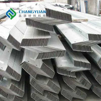 Cina Il profilo d'argento di acciaio per costruzioni edili ha galvanizzato le strisce di metallo il GB ASTM in vendita