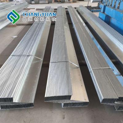 Cina Zn d'acciaio galvanizzato di profilo 40-275g di Z che ricopre le norme di GB BS in vendita