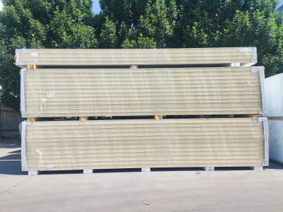 China Durability Lightweight PU Sandwich Wall Panel Waterproof Anti Corrosion Surface For Longevity for sale