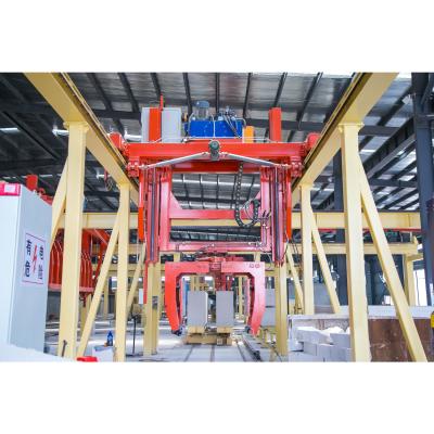 Cina Macchina rotatoria dello SGS Crane Automatic Concrete Block Making in vendita