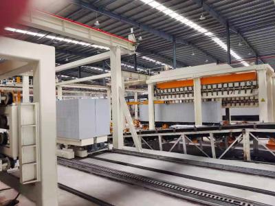 中国 自動連結のブロックの煉瓦作成機械は補助用具側面の版をオートクレーブに入れる 販売のため
