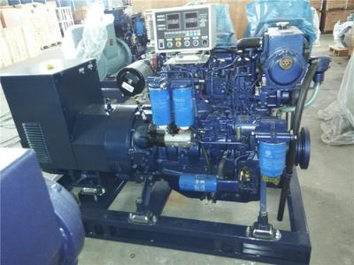 Cina Un motore diesel di 4 cilindri per la pesca, gruppo elettrogeno marino 64KW con la pompa idraulica del mare in vendita