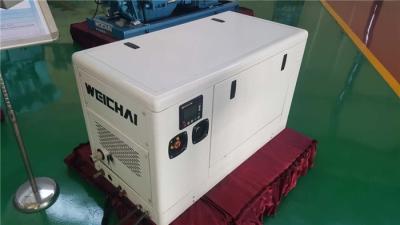 中国 4人のポーランド人の交流発電機健全な減少のエンクロージャの13 KVAの三相ディーゼル発電機 販売のため