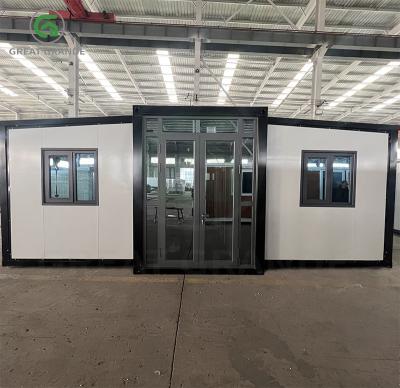China Casas de contêineres dobráveis de 20 pés Fabricante Porta de vidro preta Quadro de aço galvanizado à venda