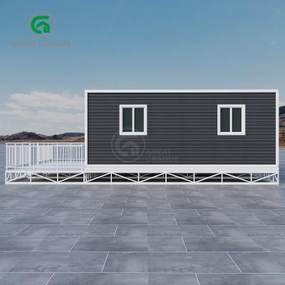 Cina Suitable For Various Weather Conditions Foldable House With Bamboo Plywood Floor in vendita
