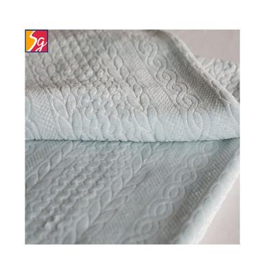 China 200gsm hecho punto grabado en relieve suavemente cubrir la tela 58