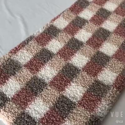 Китай Ткань напечатанная шотландкой Sherpa ватки 300gsm для сумки Hometextile драпирования продается